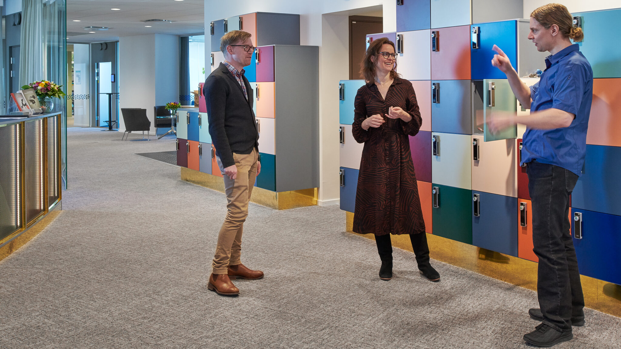 Om Trivector - Trivector